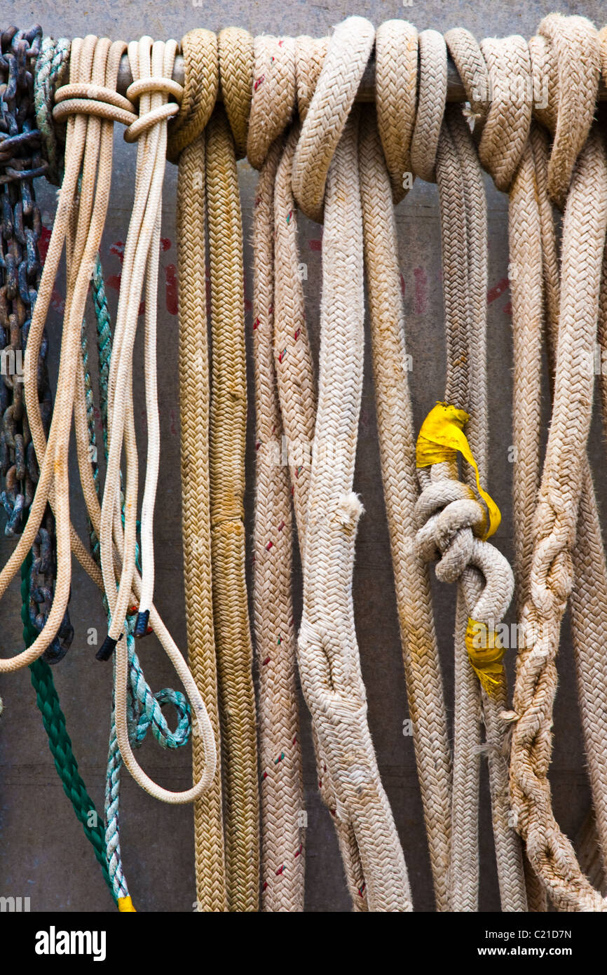 Boat railing hi-res stock photography and images - Alamy