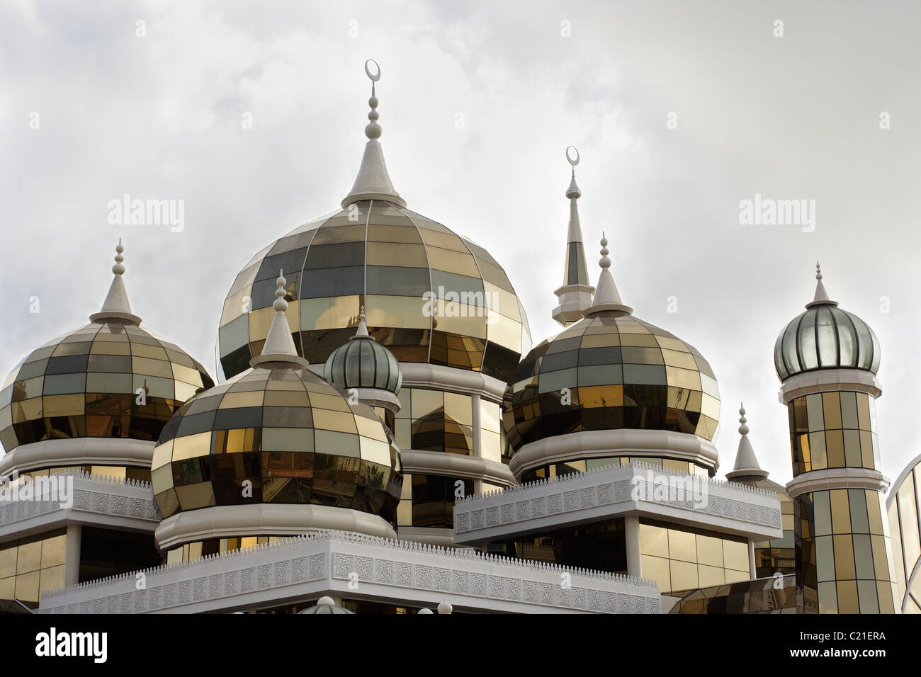 Crystal mosque islamic architecture hi-res stock photography and images ...