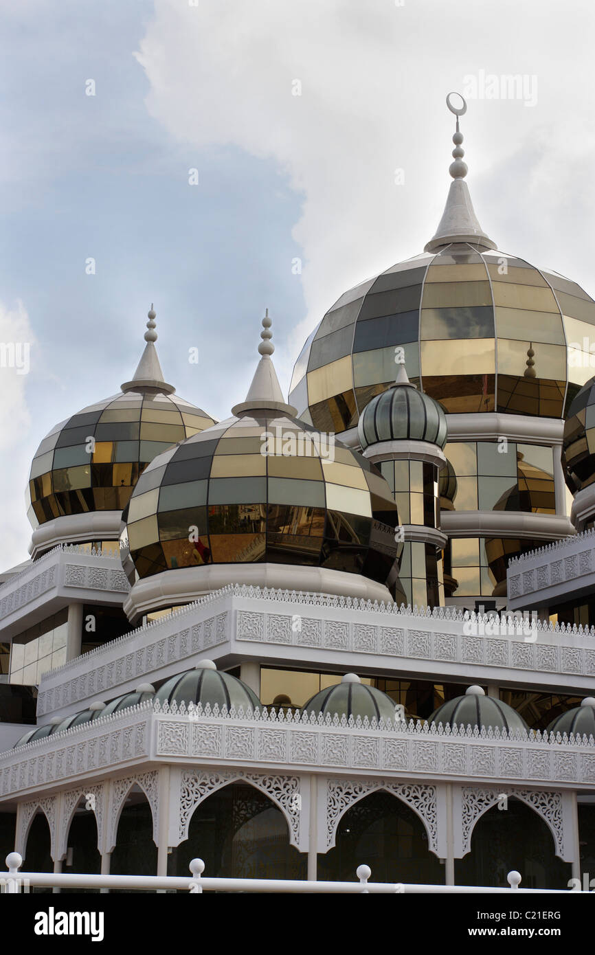 Crystal mosque islamic architecture hi-res stock photography and images ...