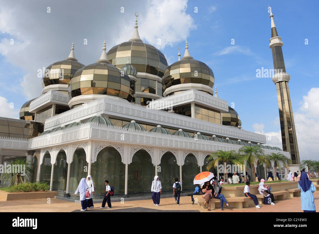 Crystal mosque islamic architecture hi-res stock photography and images ...