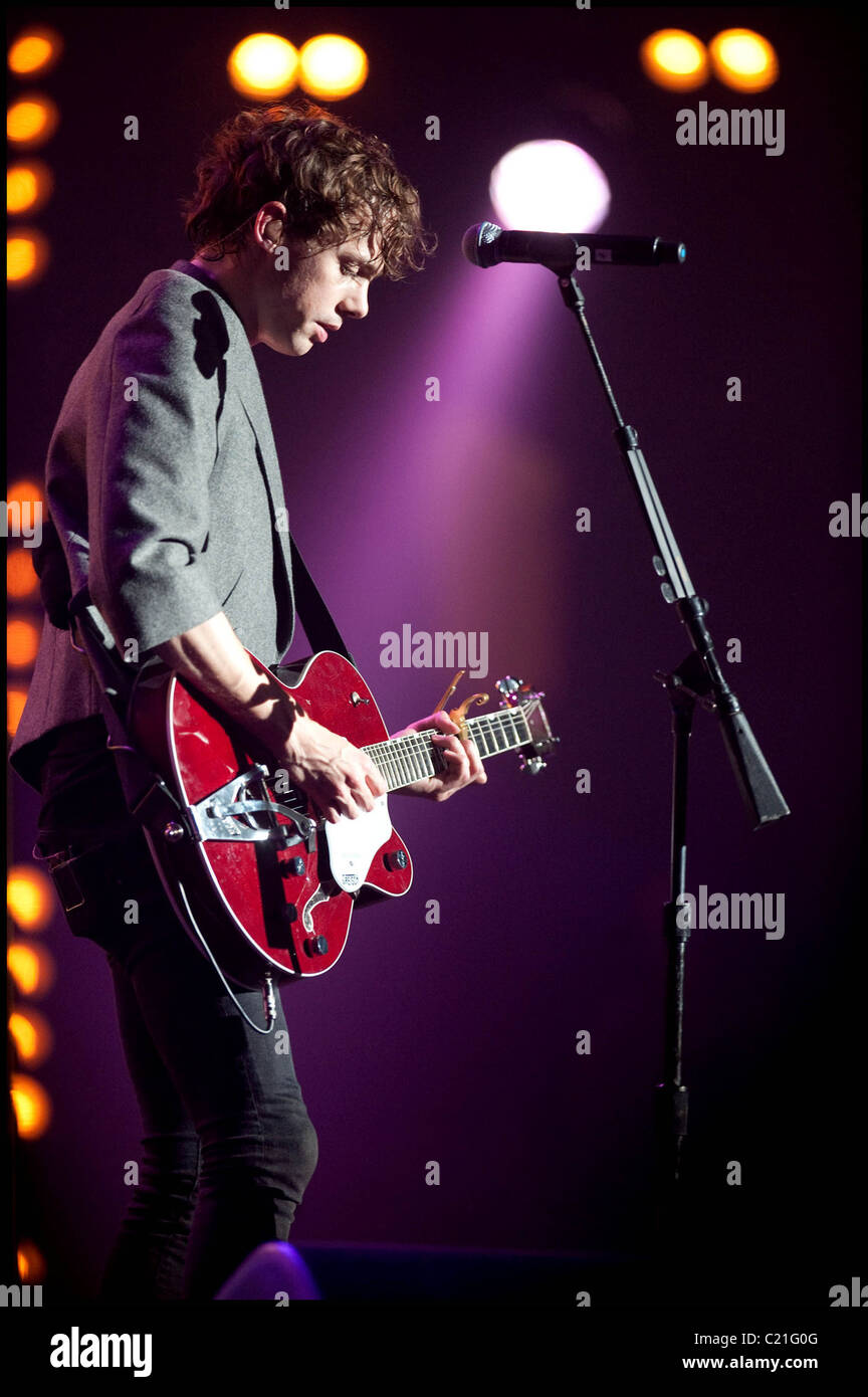 Johnny Borrell of Razorlight performing live at "Orange Rockcorps" at ...