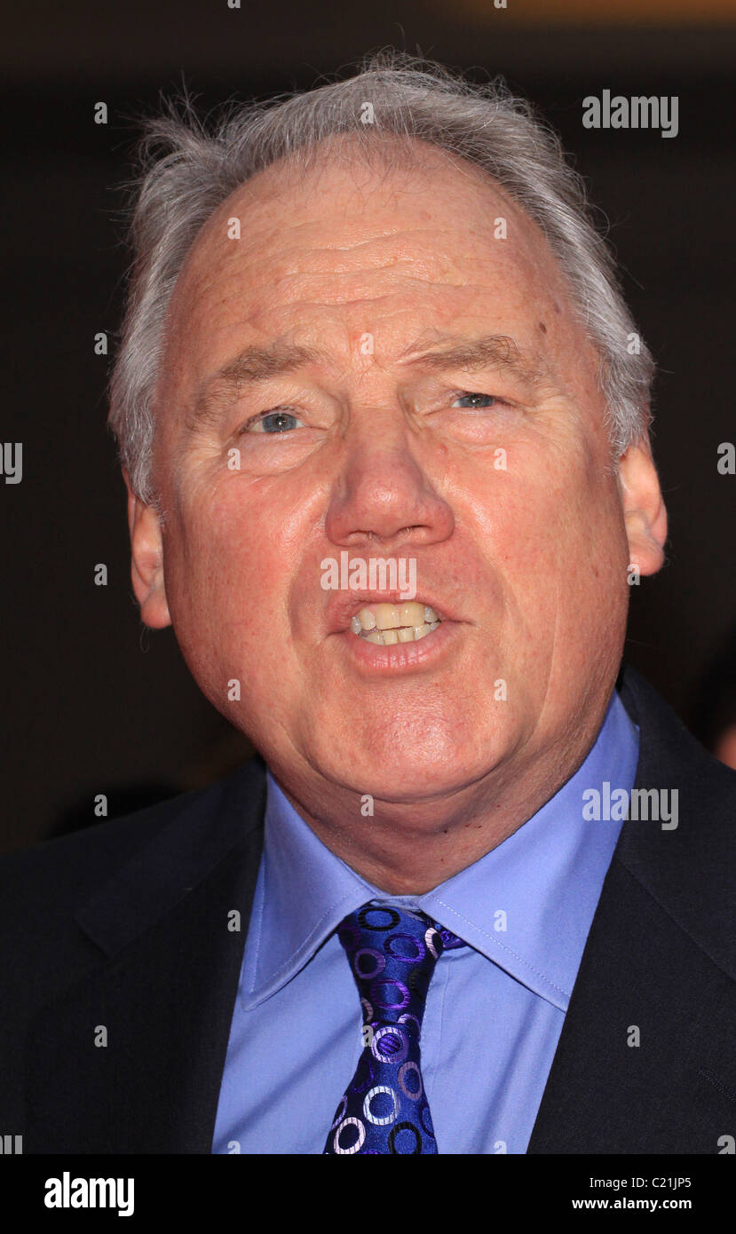 Peter Sissons Pride of Britain Awards 2009 held at Grosvenor House ...