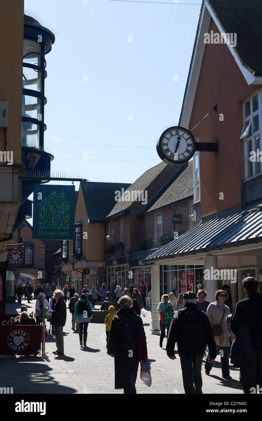 Petersfield high street hi-res stock photography and images - Alamy