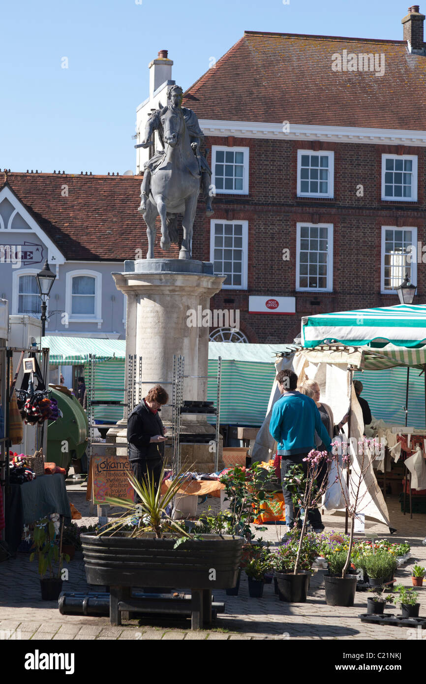 market stall in town square Stock Photo - Alamy