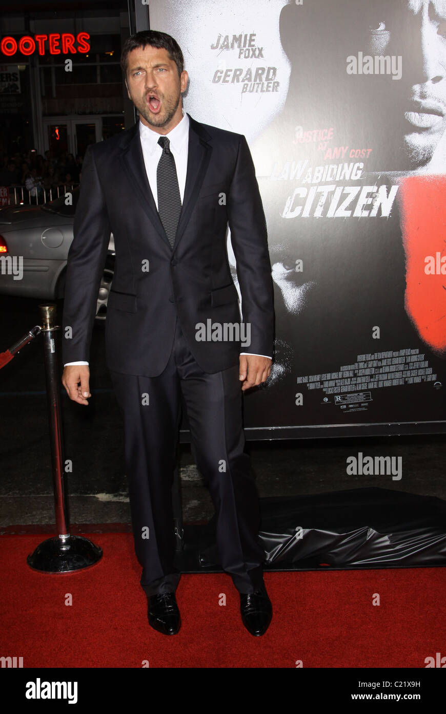 Gerard Butler Premiere screening of 'Law Abiding Citizen' held at The ...