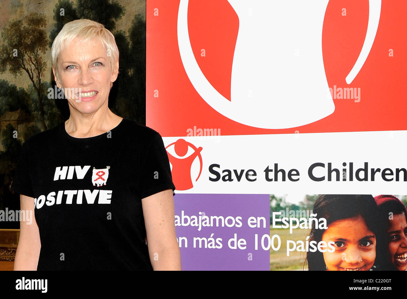 Oxfam Global Ambassador, Annie Lennox Save the Children press ...