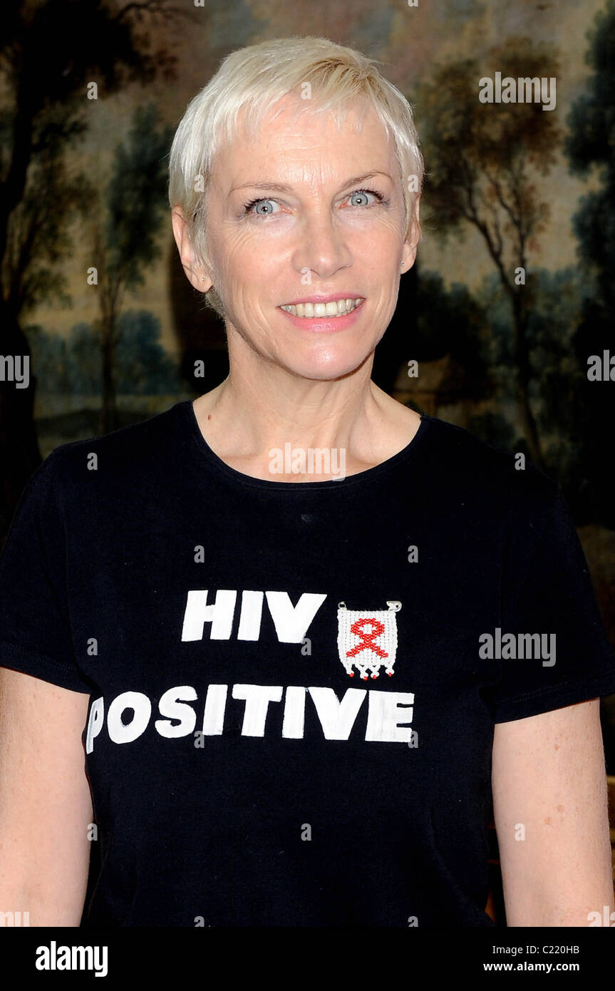 Oxfam Global Ambassador, Annie Lennox Save the Children press ...