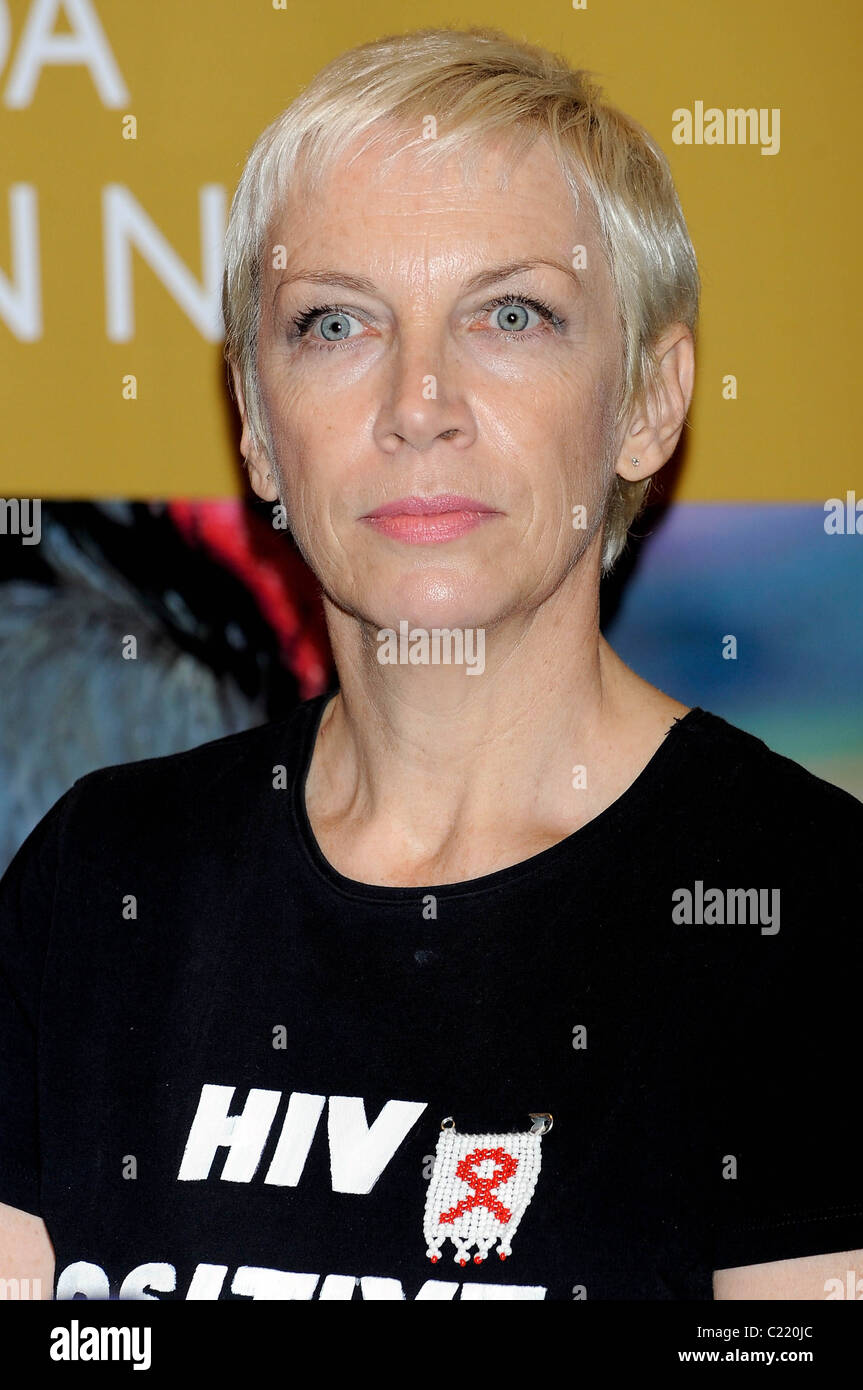 Oxfam Global Ambassador, Annie Lennox Save the Children press ...