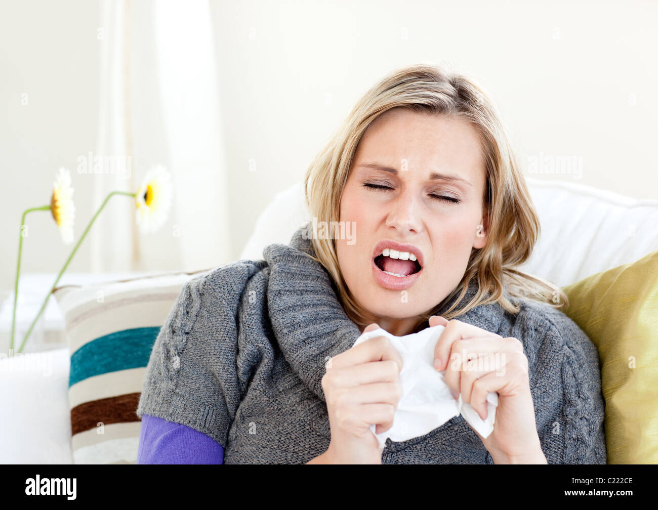 Sneezes hi-res stock photography and images - Alamy