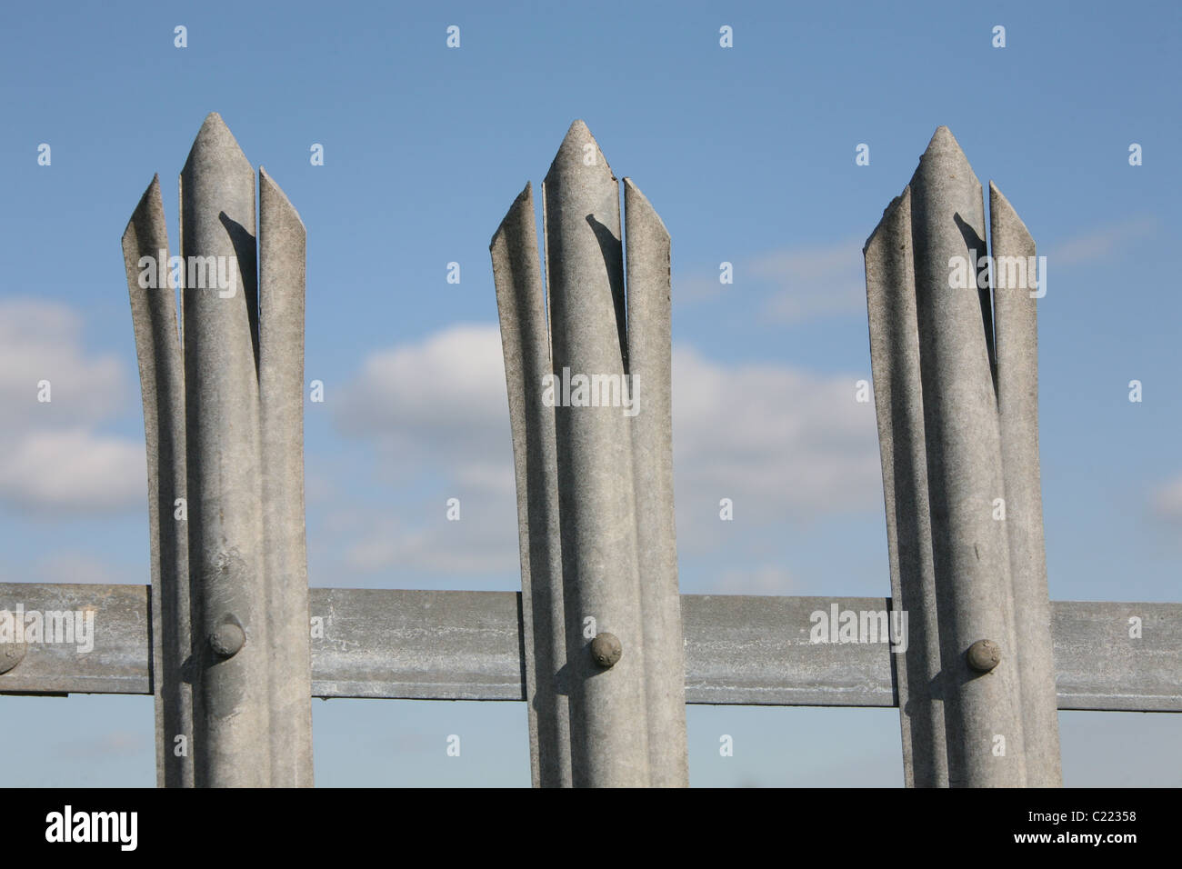 Fence metal spikes hi-res stock photography and images - Alamy