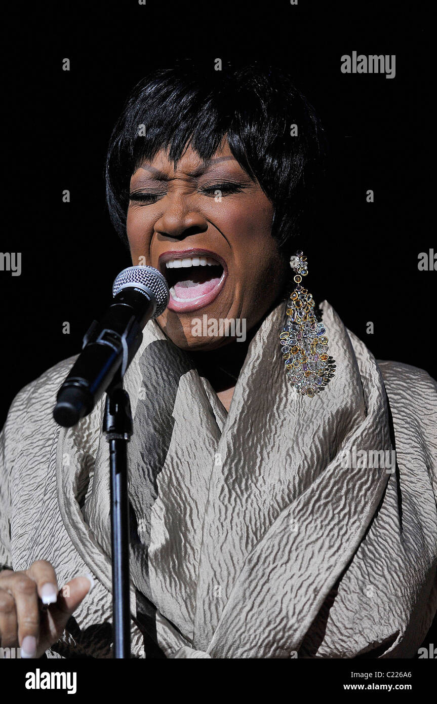 Singer Patti LaBelle performing at the Seminole Hard Rock Hotel and ...