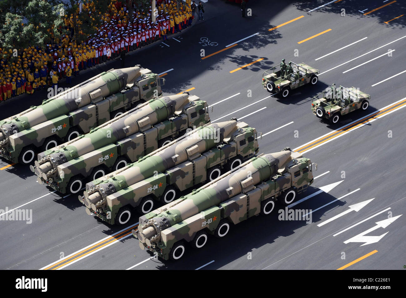 Chinese army on parade square hi-res stock photography and images - Alamy