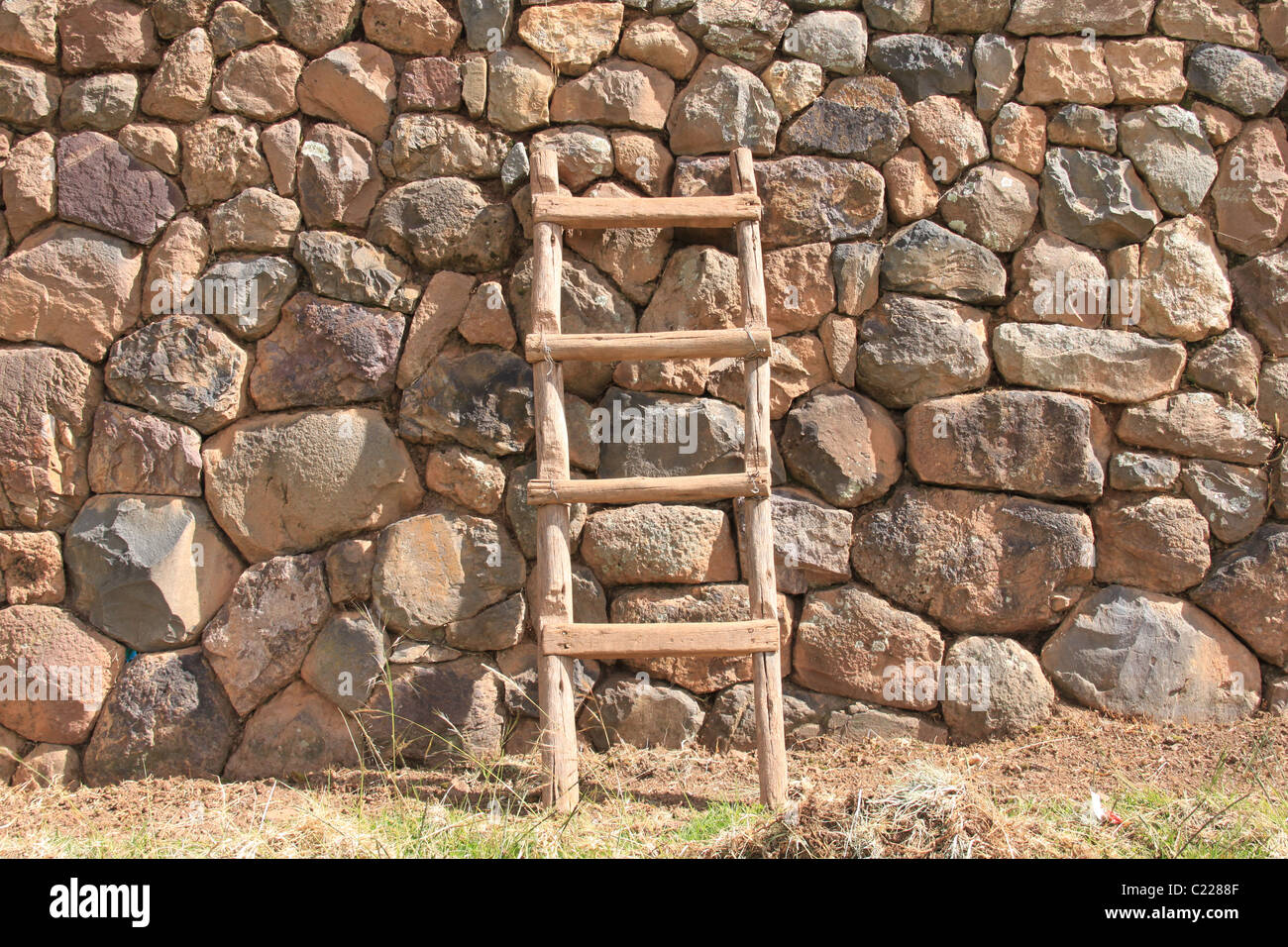 Ancient ladder hi-res stock photography and images - Alamy