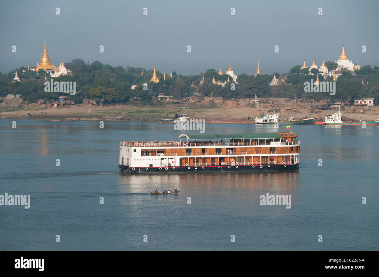 Inwa Myanmar High Resolution Stock Photography and Images - Alamy