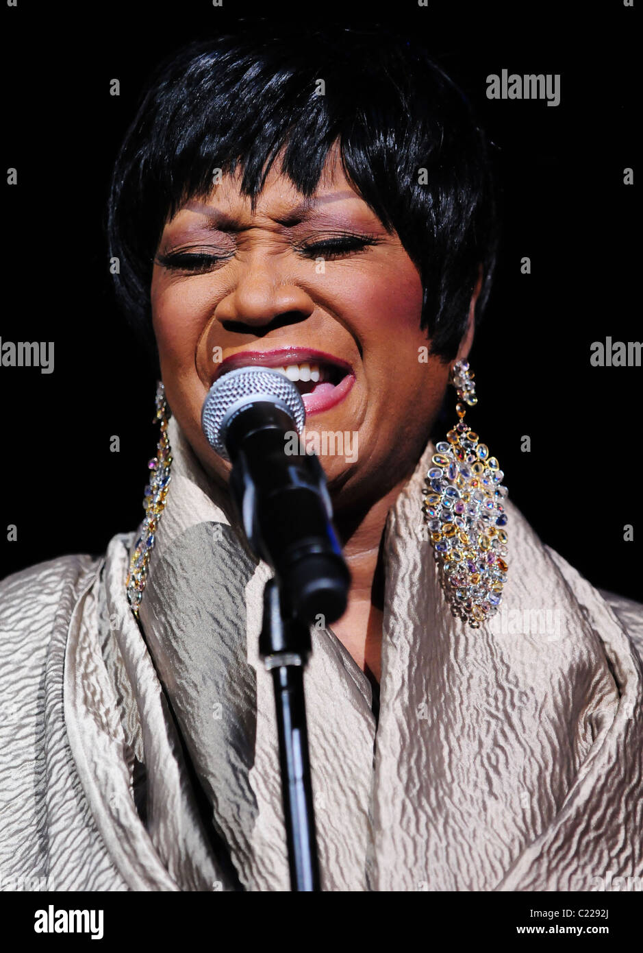 Singer Patti LaBelle performing at the Seminole Hard Rock Hotel and ...