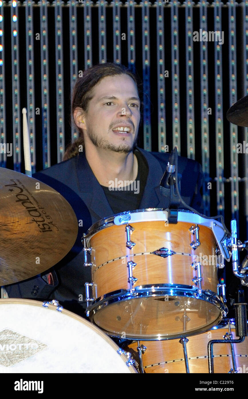 Jeremy Taggart Bell Gala 2009 in aid of the SickKids Foundation held at ...