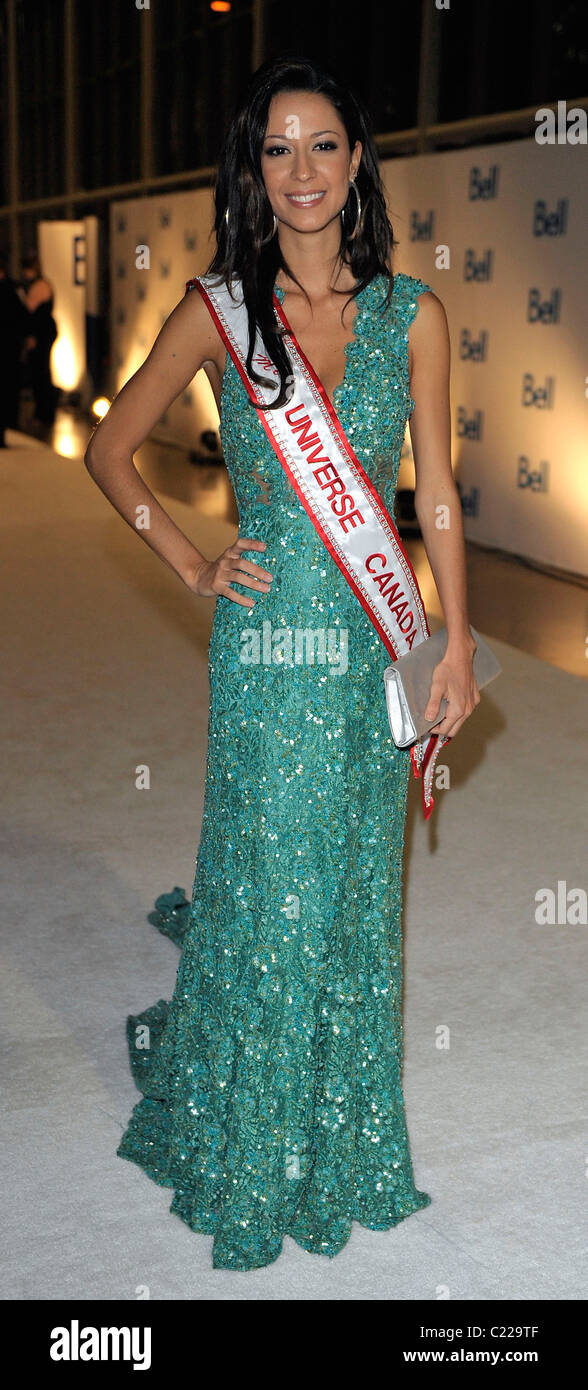 Mariana Valente Bell Gala 2009 in aid of the SickKids Foundation held ...