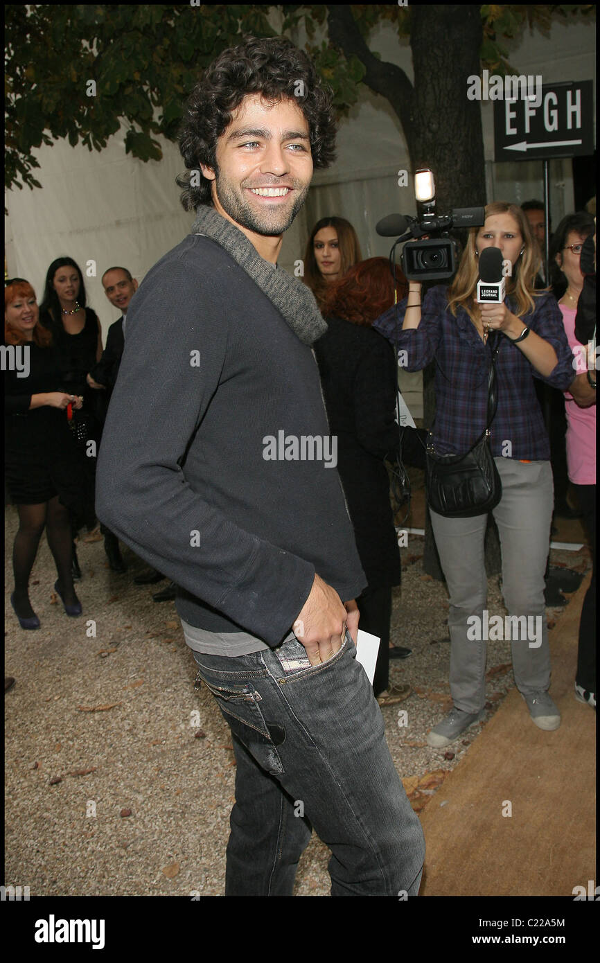 Adrian Grenier Paris Fashion Week Spring/Summer 2010 Ready To Wear ...
