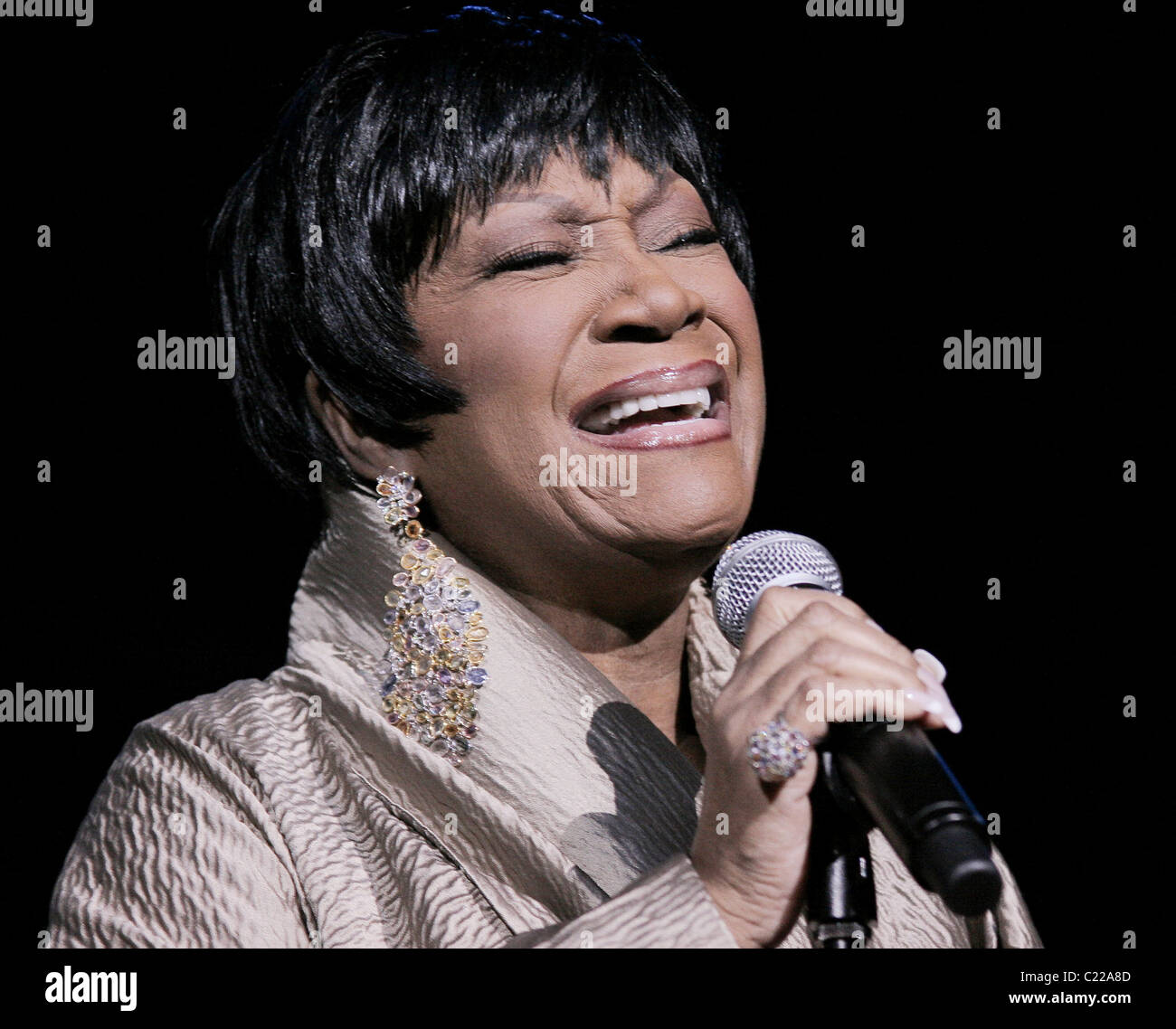 Singer Patti LaBelle performing at the Seminole Hard Rock Hotel and ...