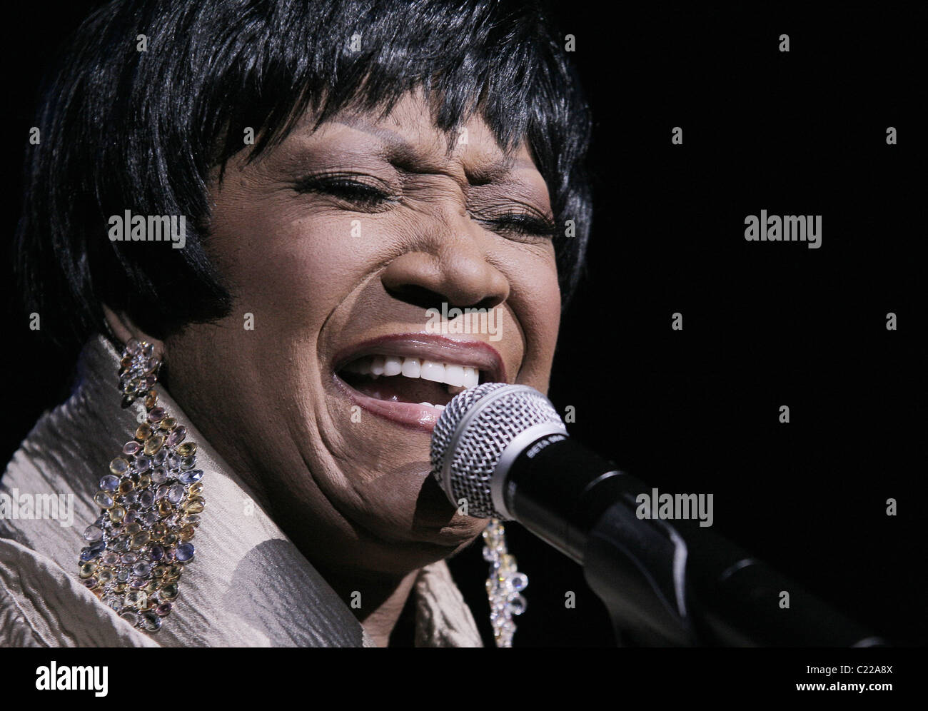 Singer Patti LaBelle performing at the Seminole Hard Rock Hotel and ...