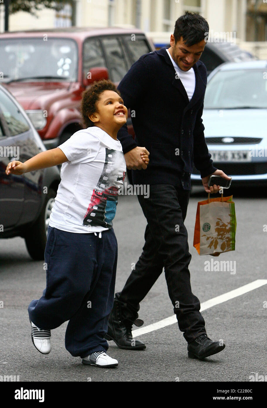 Peter Andre with his son Harvey leaving Starbucks Hove, England - 03.10 ...