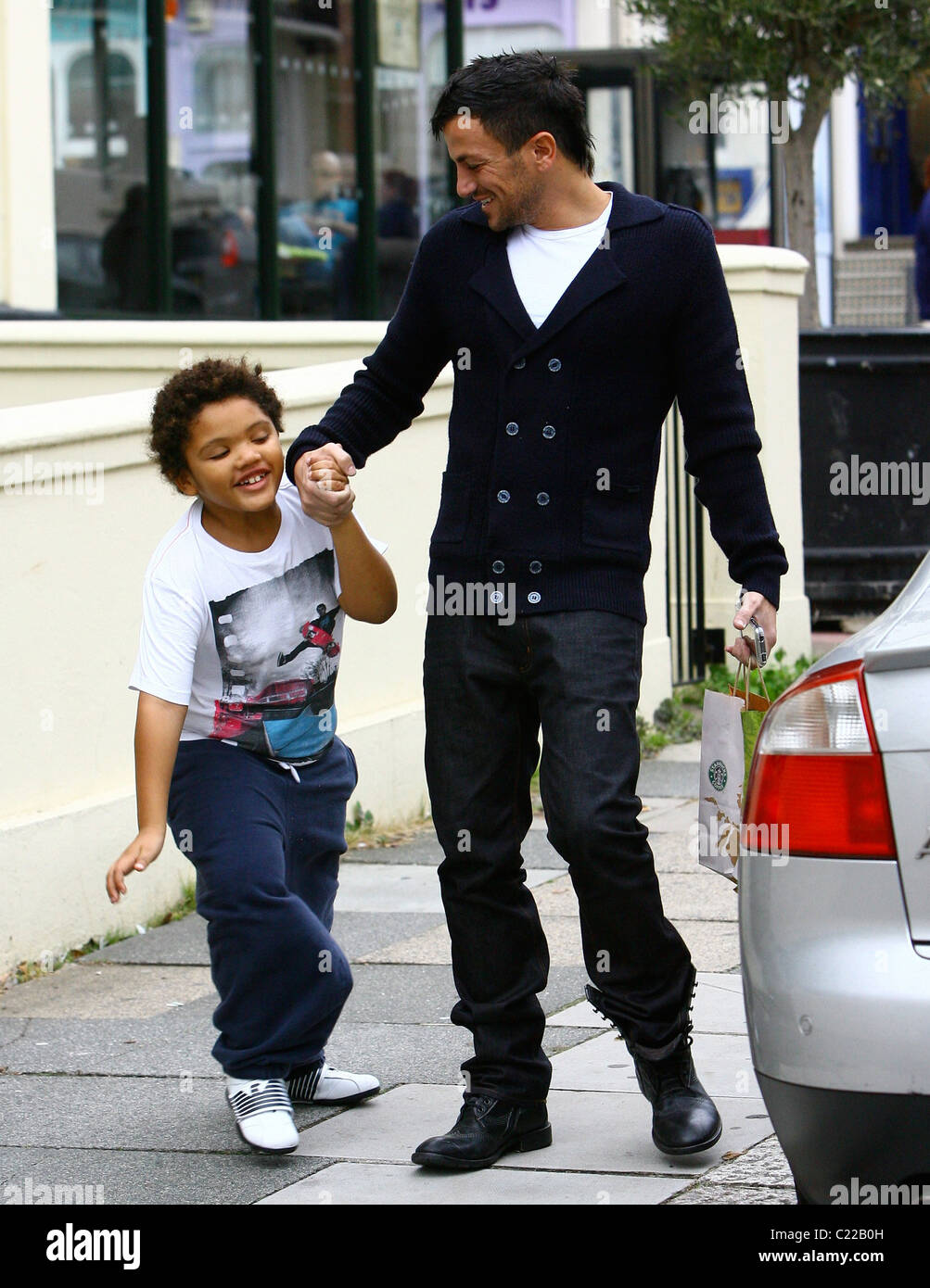 Peter Andre with his son Harvey leaving Starbucks Hove, England - 03.10 ...