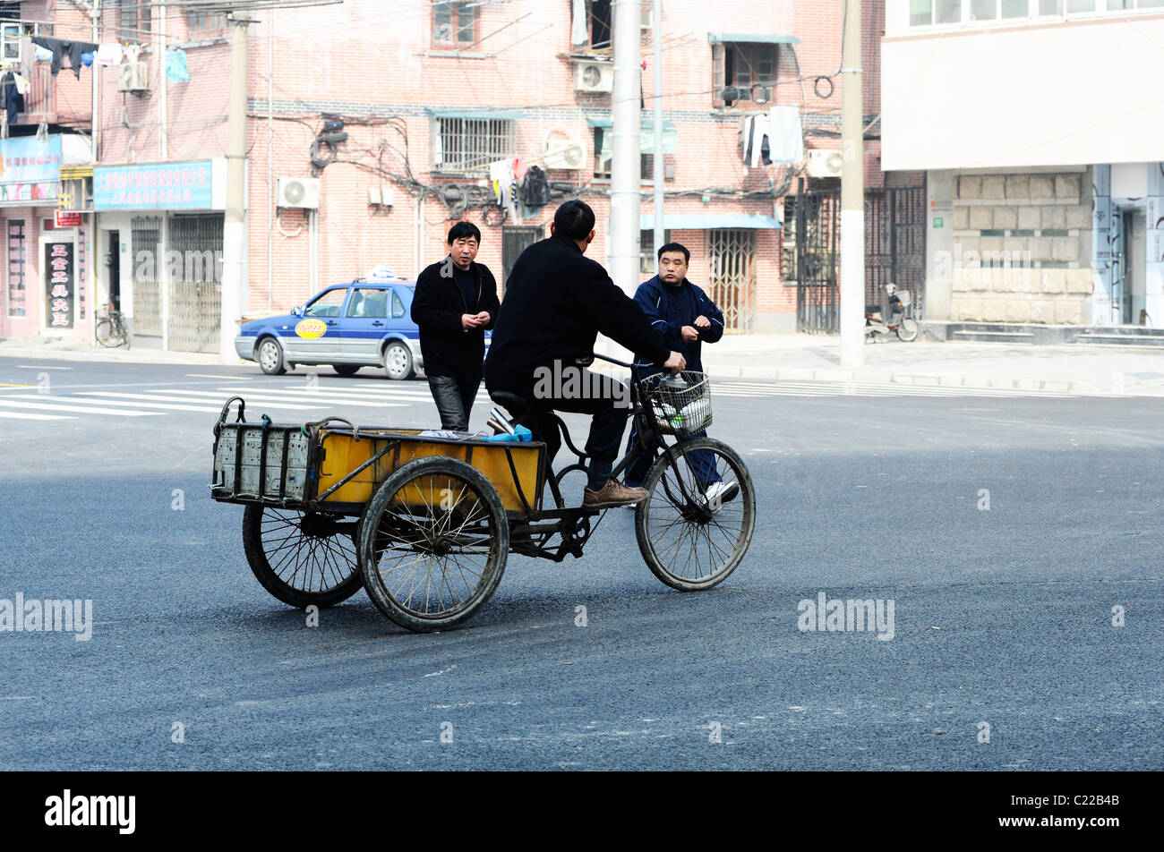 Streetscene from Shanghai, China Stock Photo - Alamy