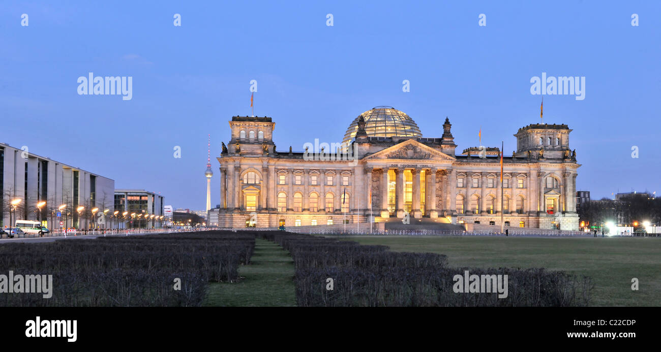 German regierung hi-res stock photography and images - Alamy