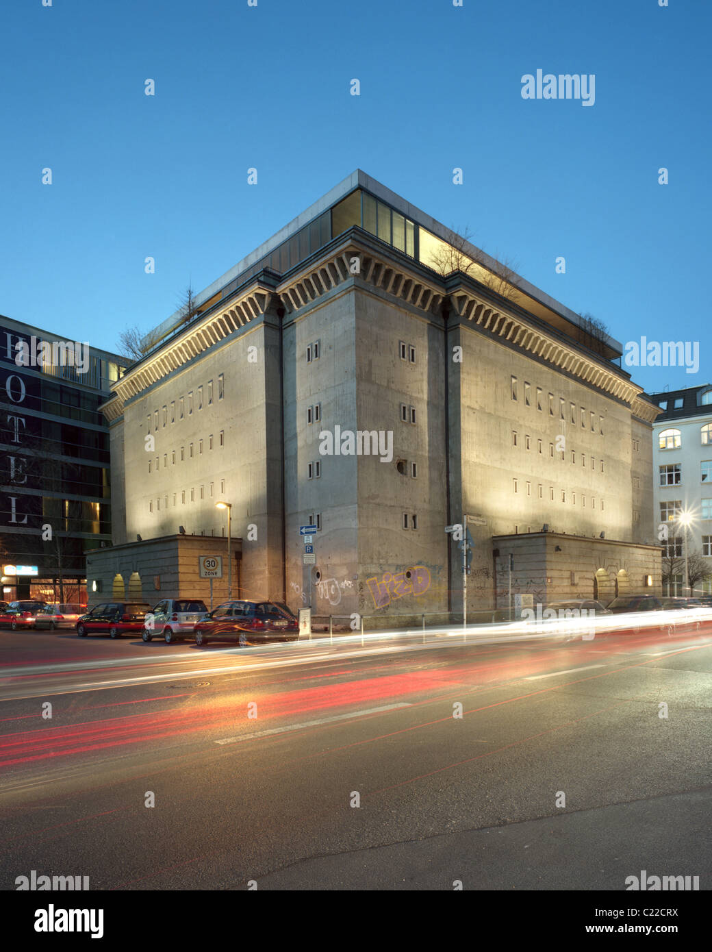 Bunker on Albrechtstrasse/ Reinhardtstrasse (Christian Boros Art ...