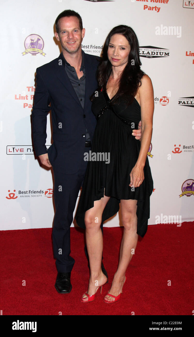 Sarah Brown and guest The 2009 Lint Roller Party - Arrivals Los Angeles ...