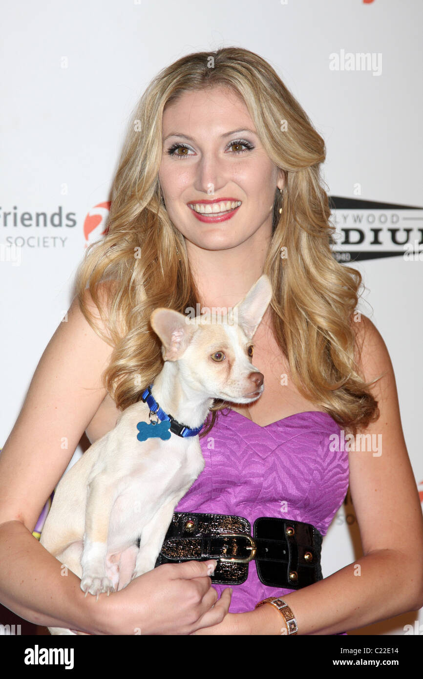 Leslie Sarna The 2009 Lint Roller Party - Arrivals Los Angeles ...