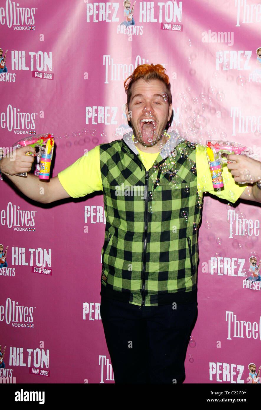 Perez Hilton Perez Hilton Presents Tour Finale Sponsored by Three-O ...