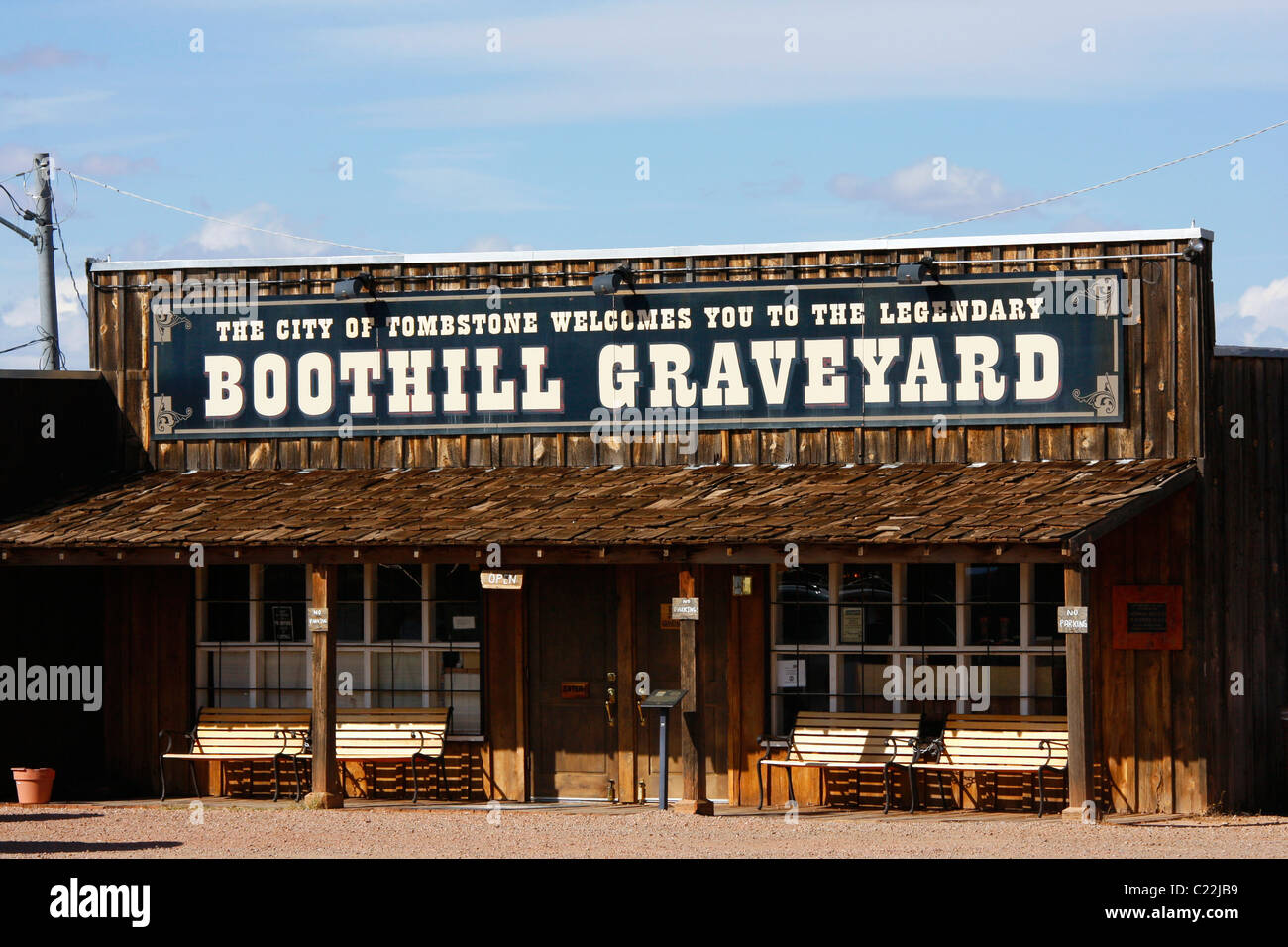 Boothill Graveyard sign and store. Tombstone, Arizona Stock Photo - Alamy