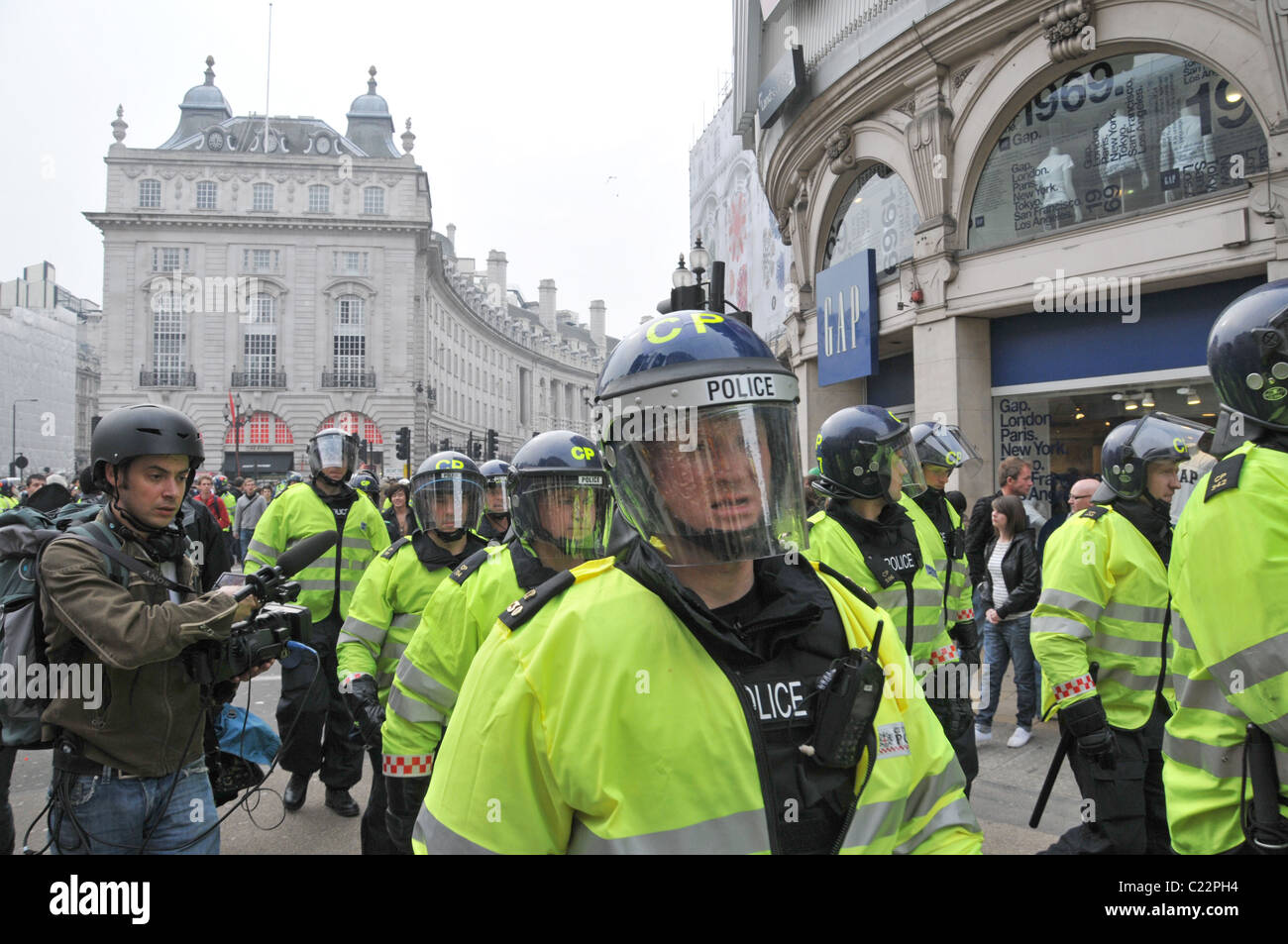 Riot squad hi-res stock photography and images - Alamy