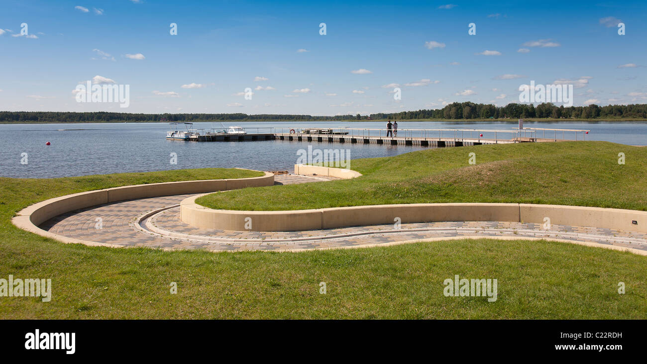 Promenade pathway hi-res stock photography and images - Alamy