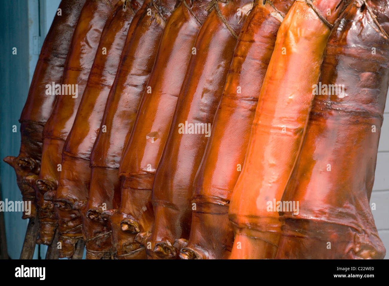 Filipino roasted pig hi-res stock photography and images - Alamy