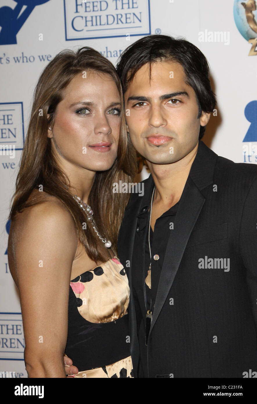 Brayden Pierce and Guest 2009 World Magic awards held at The Barker ...