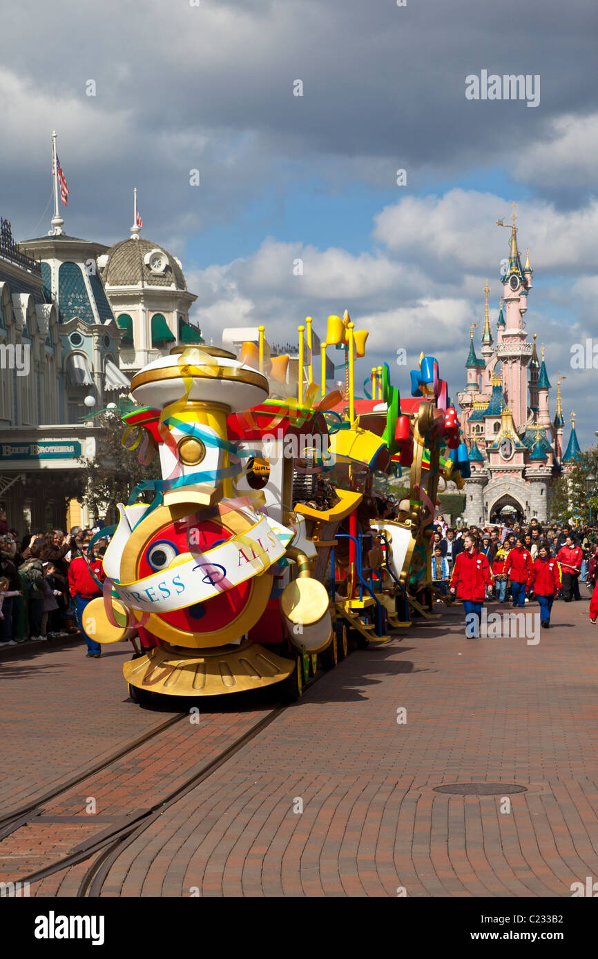 Main Street parade Euro Disneyland Paris France. Studio Lupica Stock ...