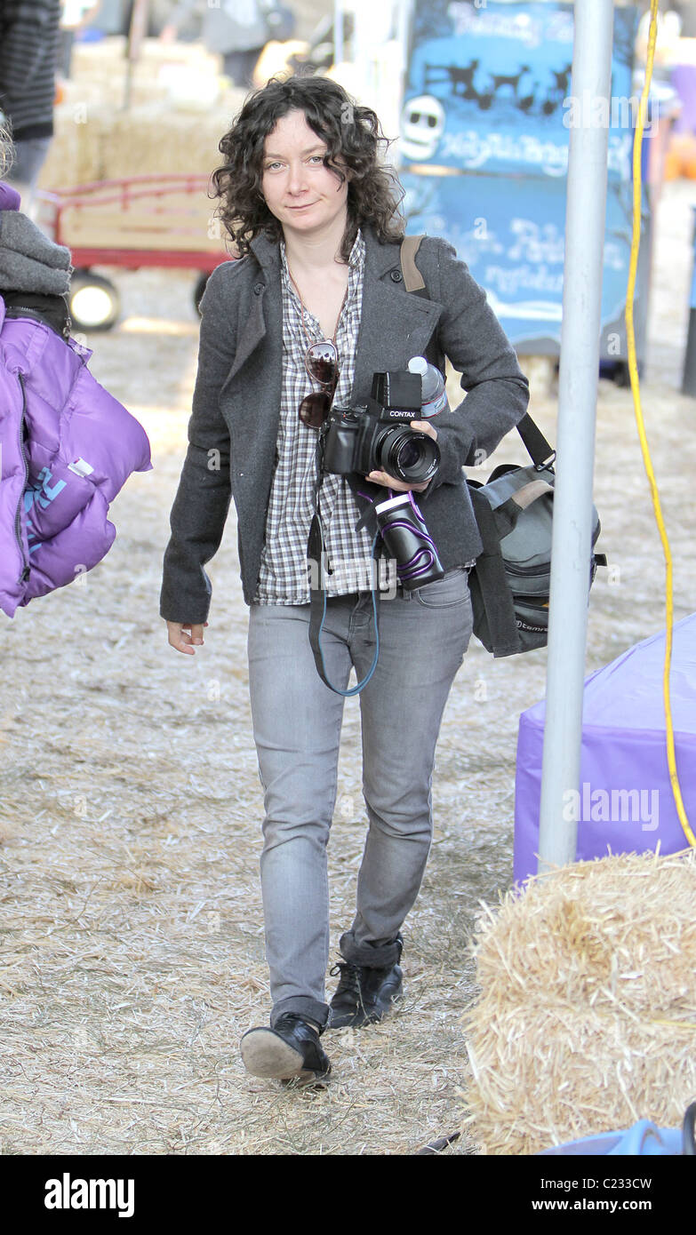 Sara Gilbert visits Mr. Bones Pumpkin Patch in West Hollywood Los ...