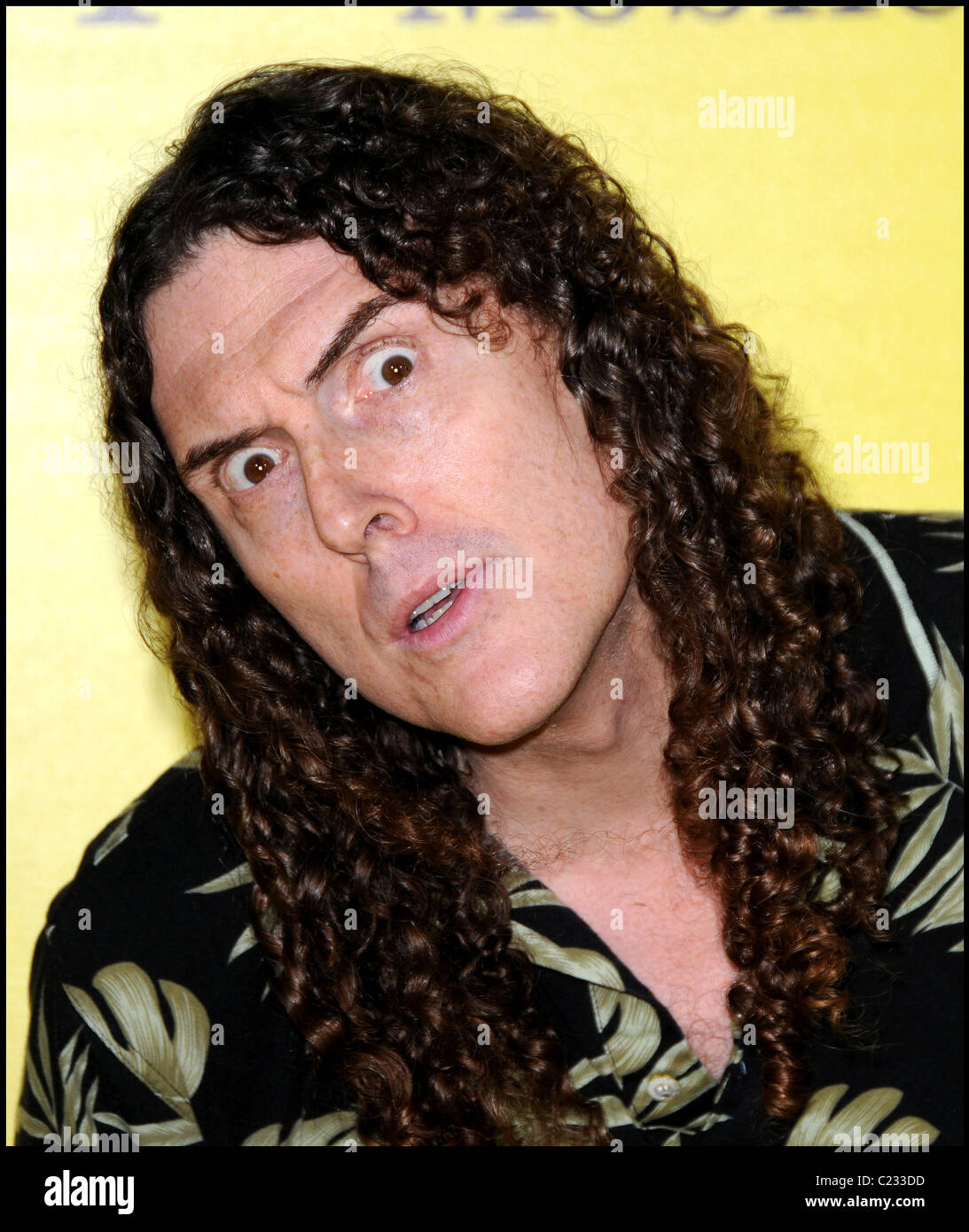 Weird Al Yankovic at the Simpsons Treehouse Of Horror XX and 20th ...