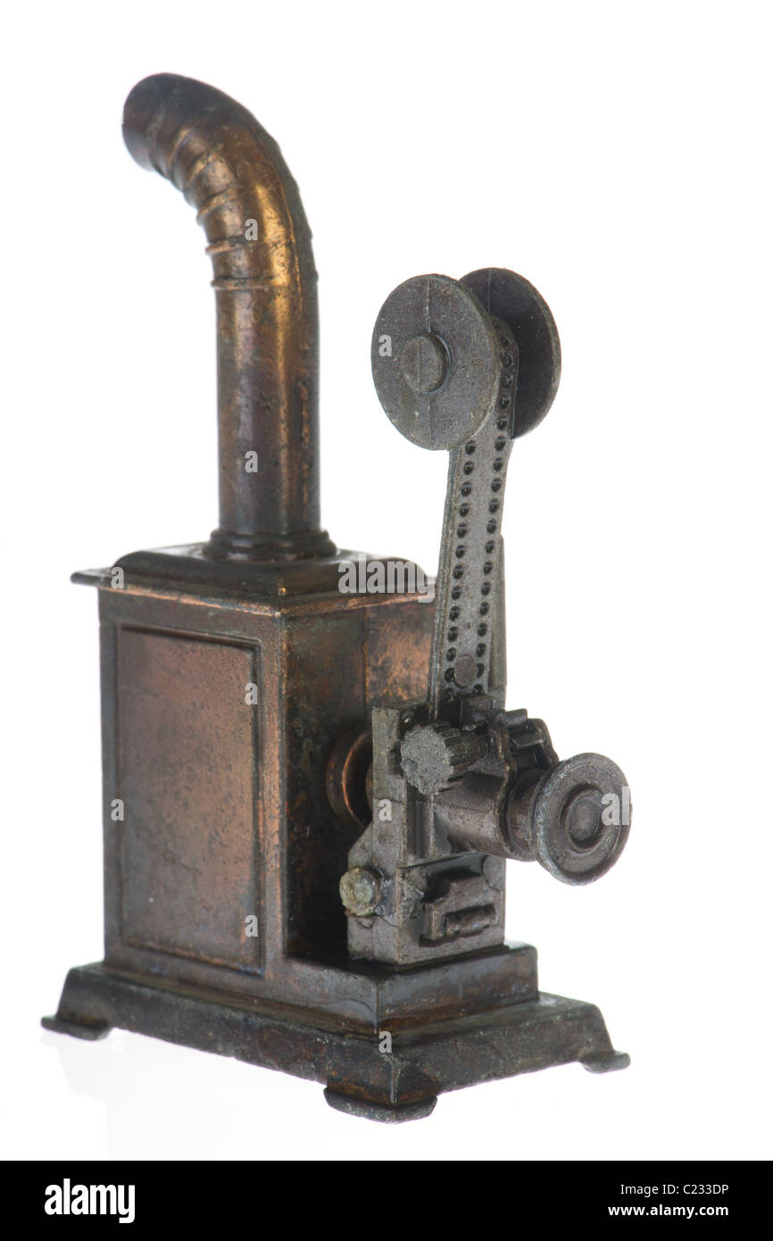 Antique movie projector hi-res stock photography and images - Alamy