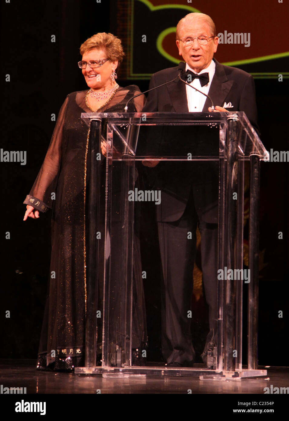 Alfred E. Mann and wife, Claude Mann "An Evening Of Innovation And ...