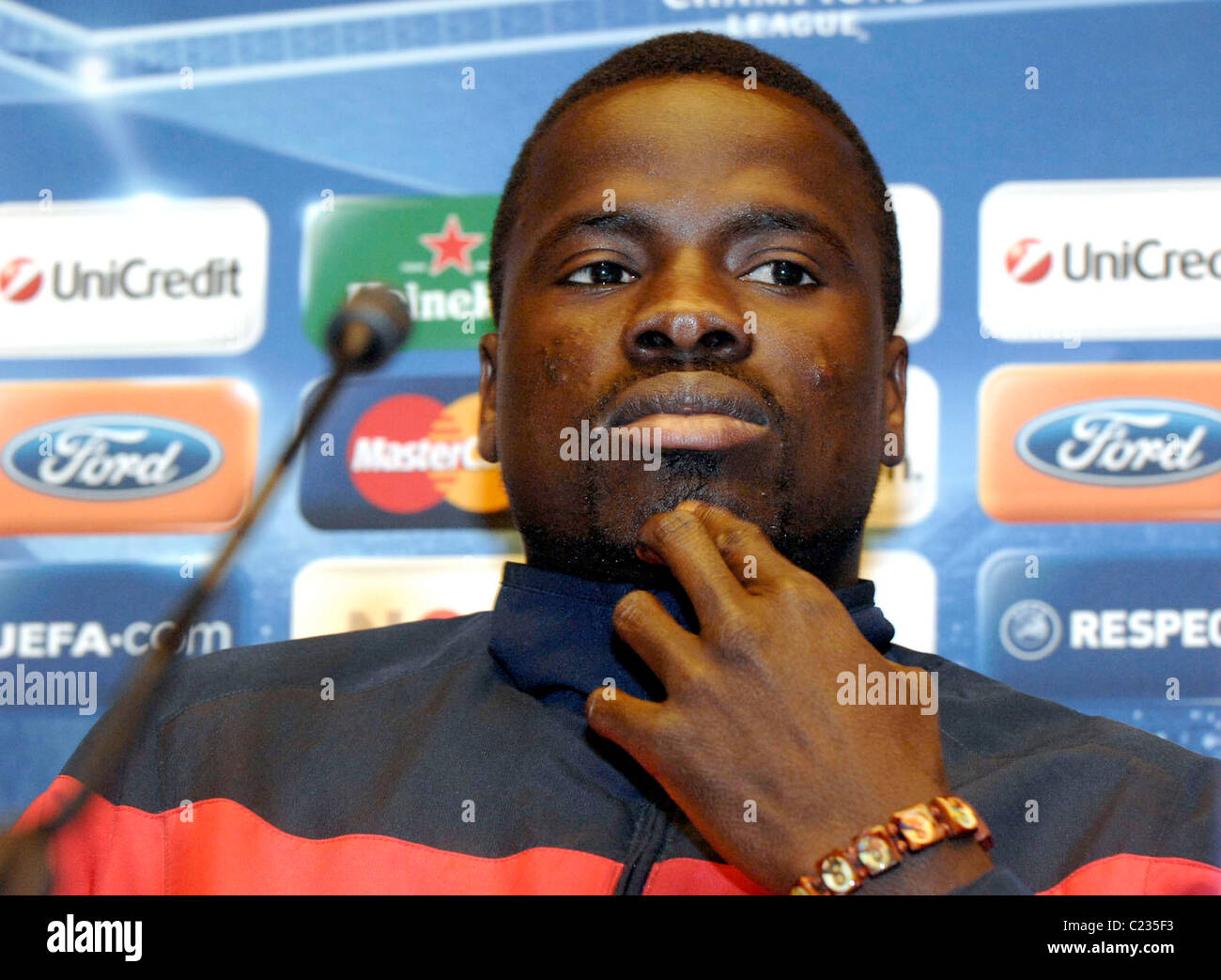 Emmanuel Eboue Arsenal press conference at the Hotel Sheraton ahead of ...