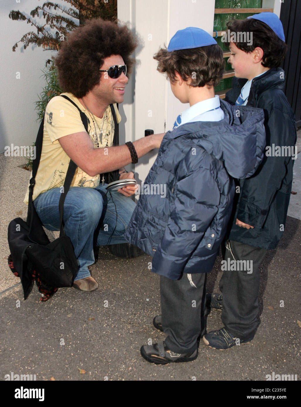 Jamie afro archer hi-res stock photography and images - Alamy