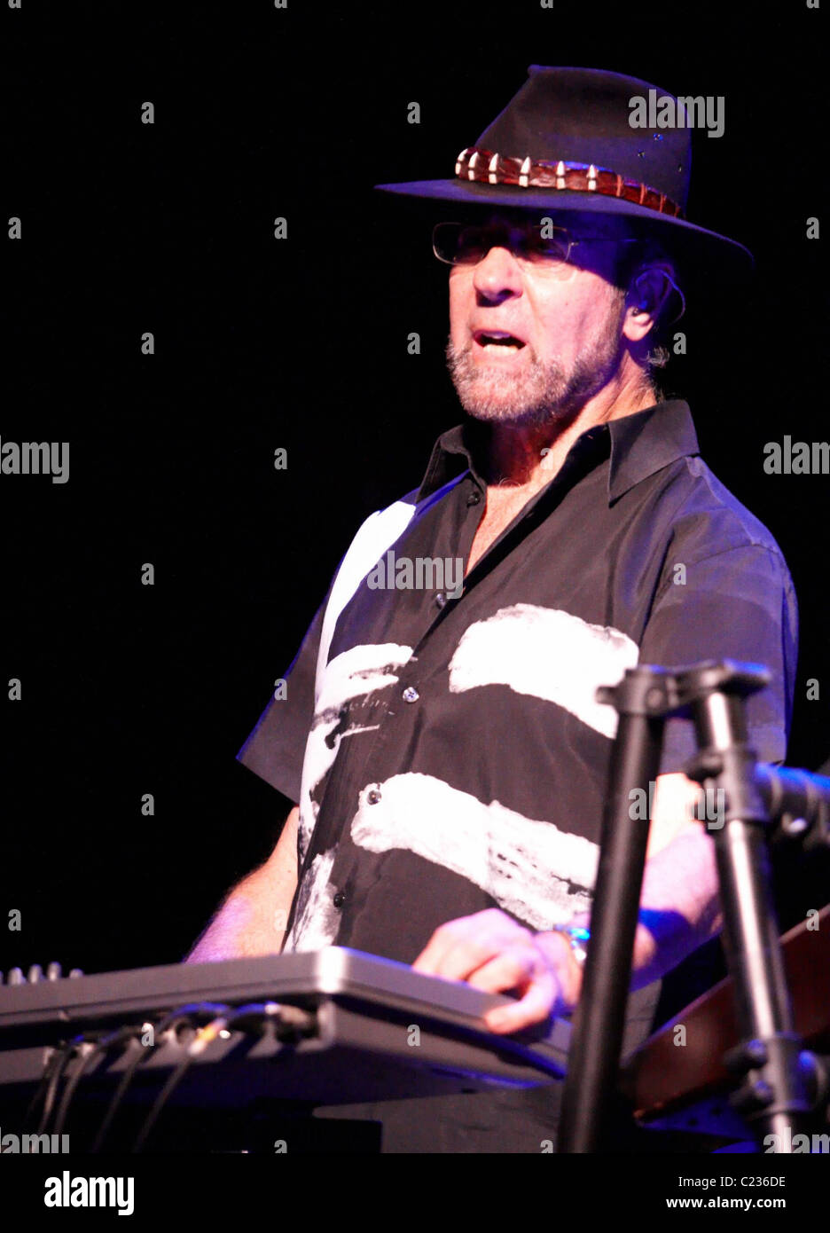 Manfred mann earth band hi-res stock photography and images - Alamy