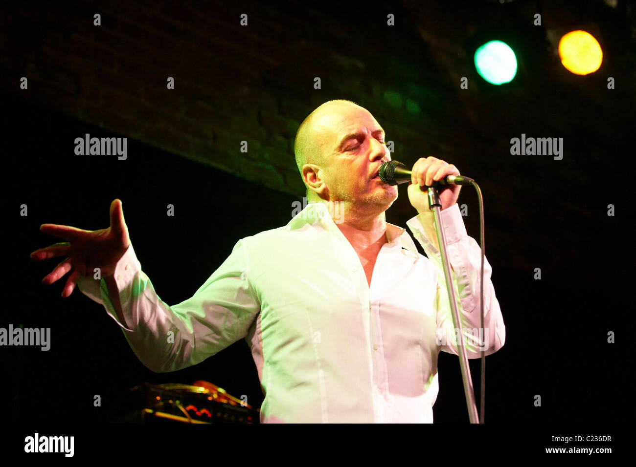 Peter Cox Peter Cox performing live for the first night as lead singer ...