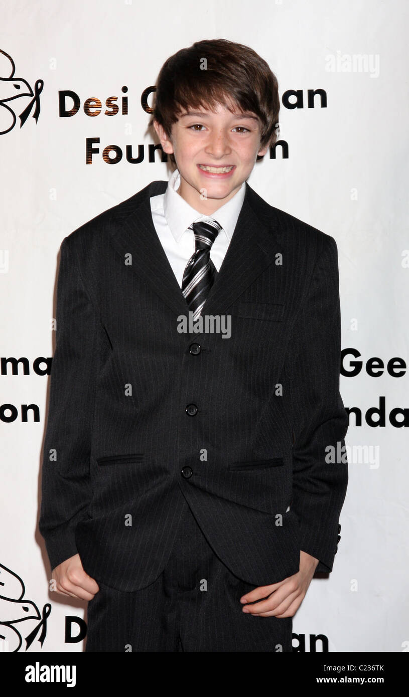 Aaron refvem hi-res stock photography and images - Alamy