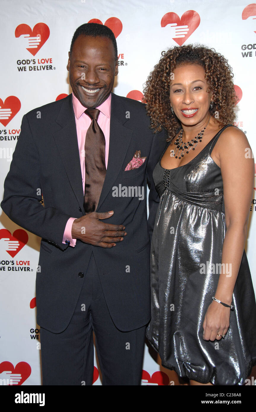 Gregory Generet and Tamara Tunie God's Love We Deliver 2009 Golden ...