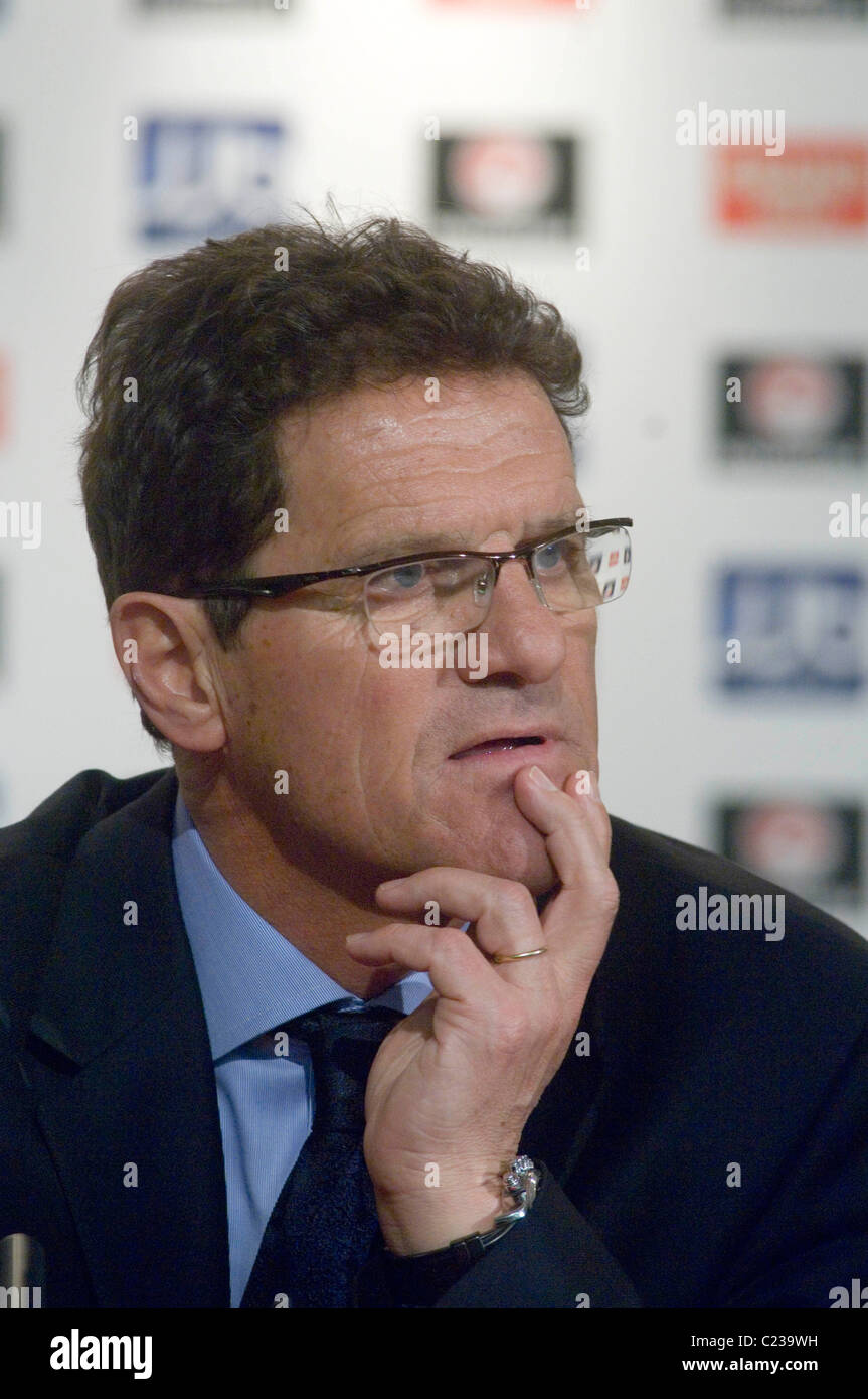 England football coach hi-res stock photography and images - Alamy