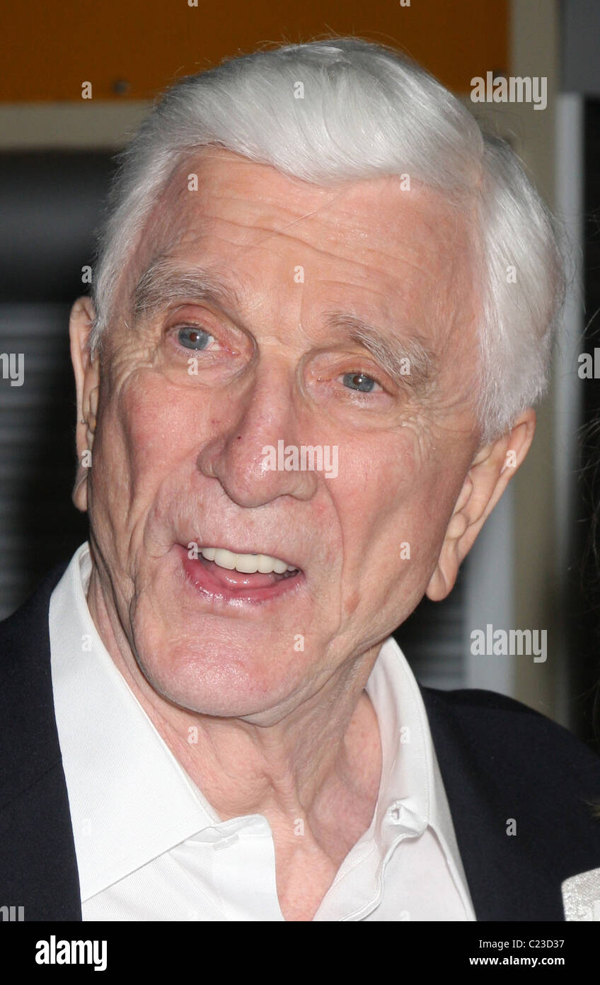Leslie Nielson The 'Stan Helsing' premiere at the ArcLight Theater ...